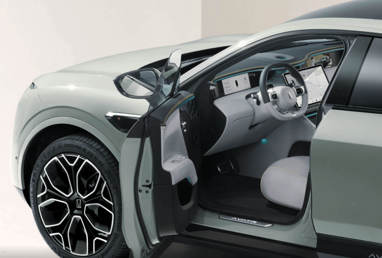 阿维塔11出了神话装备？全系迭代华为ADS2.0，解锁更高阶智驾