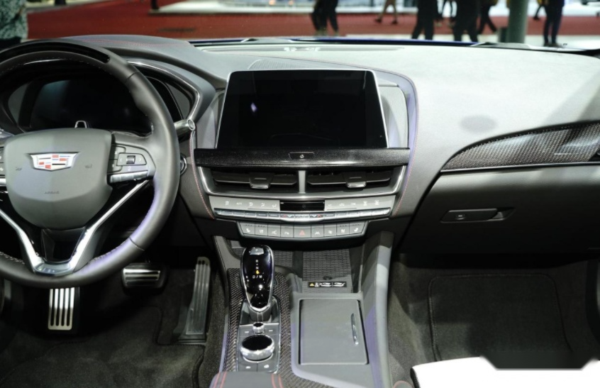 新款凯迪拉克CT5迎来上市！新增多种配色可选，售价为28.97万起