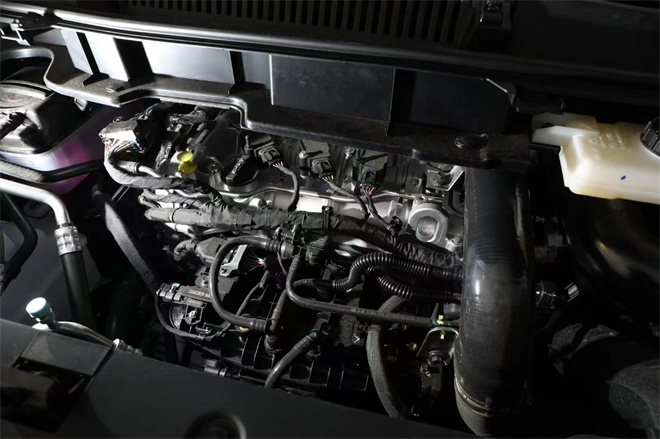 售价22.98万起，一汽奔腾M9堪称中大型MVP搅局者